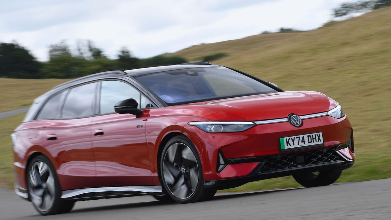Los mejores coches eléctricos todoterreno con tracción total | Move ...