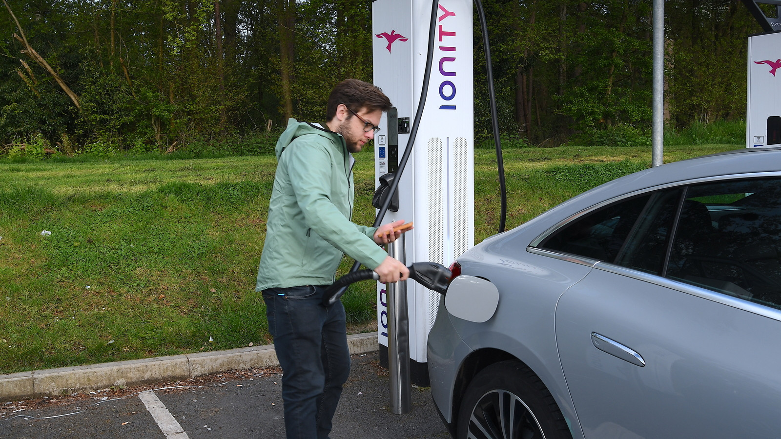 How a new blueprint will slash EV repair costs and prevent write-offs ...